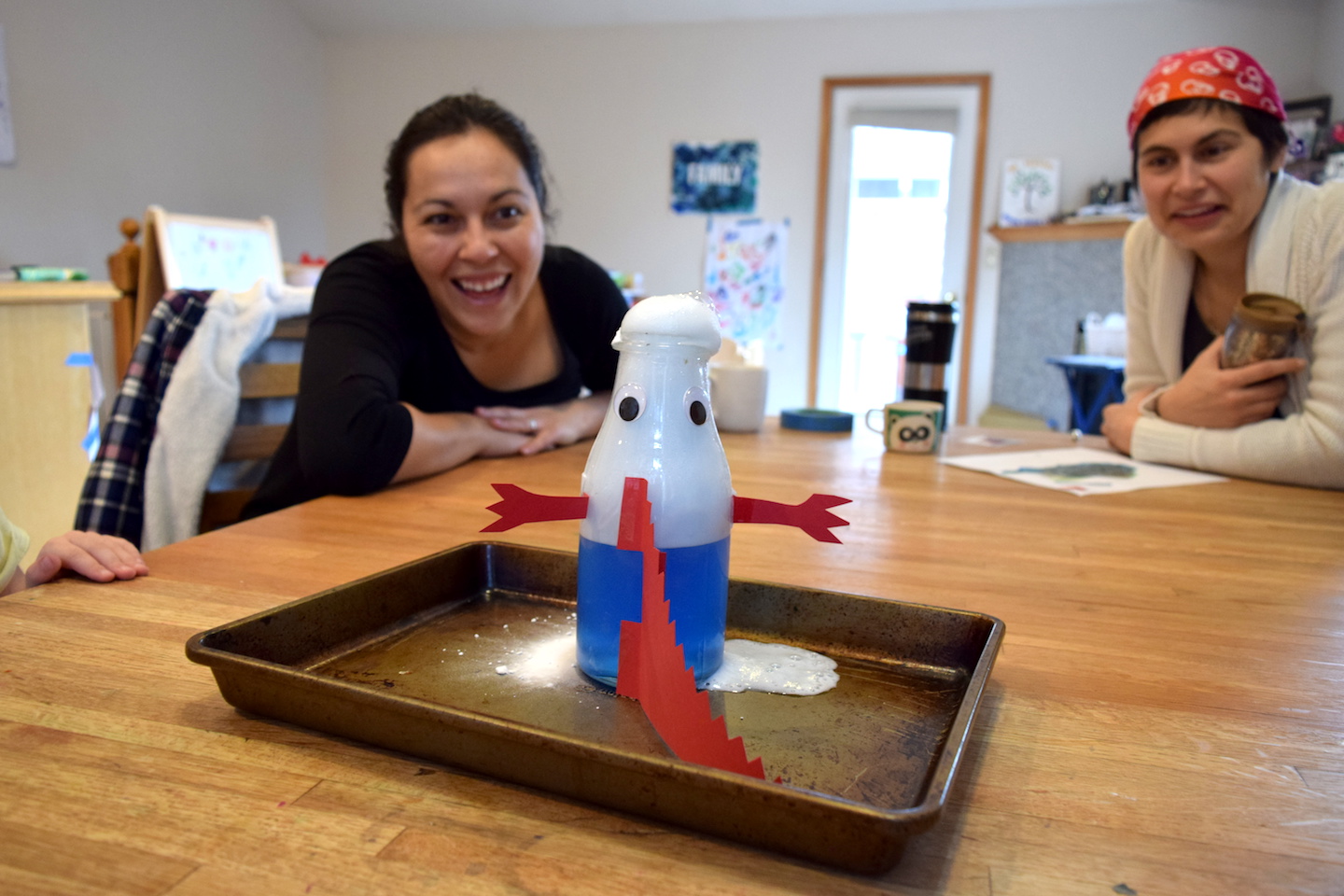 Mixing colors: Ideas for homeschool preschool activities